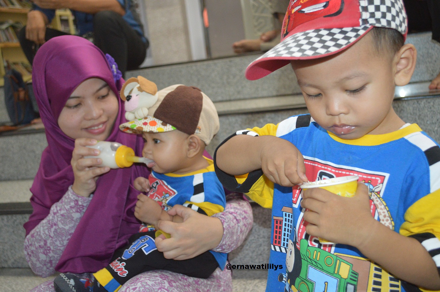 Jangan menyuapi tanpa izin - APPLE TREE PRE-SCHOOL BSD