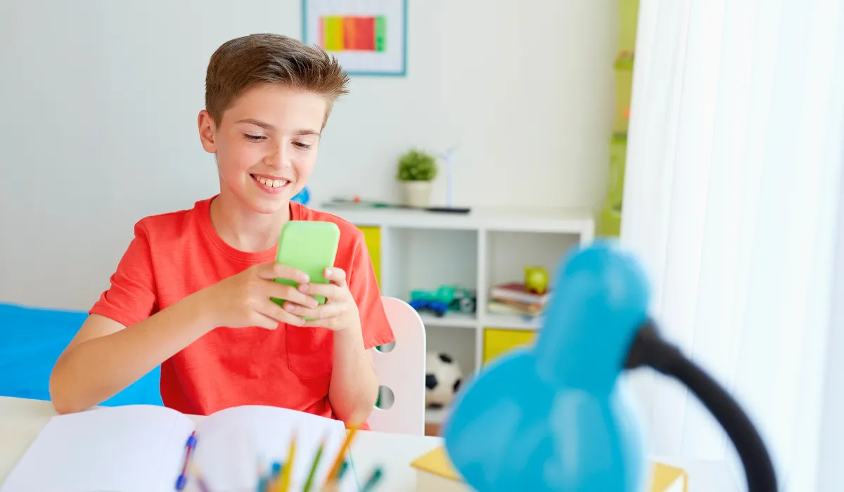 What is Distraction and How It Affects Children's Learning